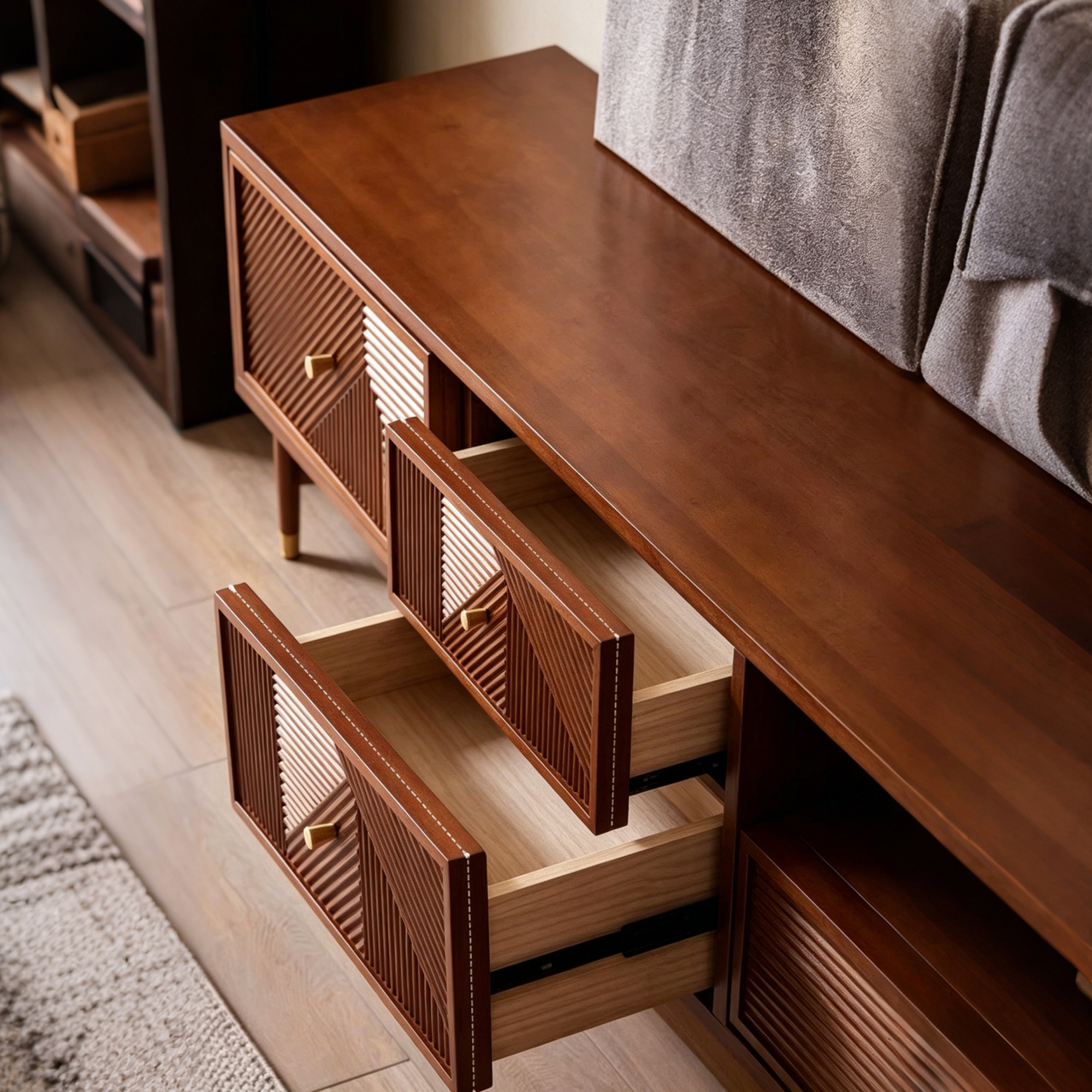 Nordic Solid Wood Retro TV Stand - La Riqueza